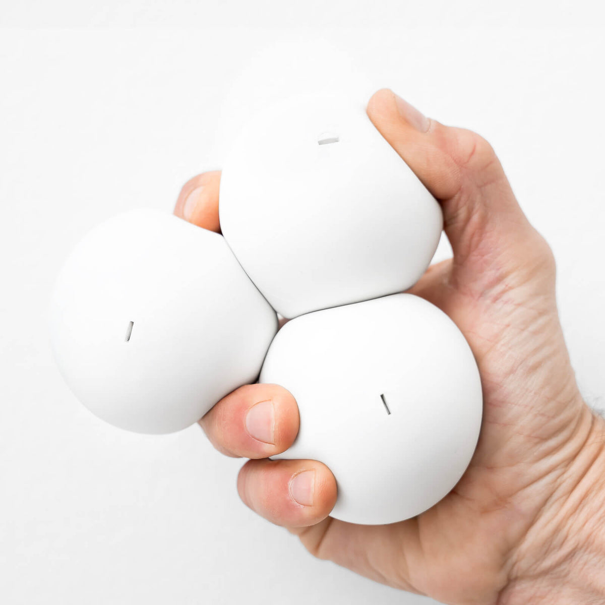 BBX - THE NEW PLAY BEANBAG! Ultra Thin Shell totally filled with mille – PLAY S.r.l.