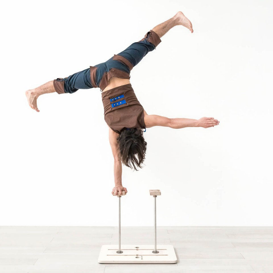 Basic hand balance board - Play Juggling – PLAY S.r.l.