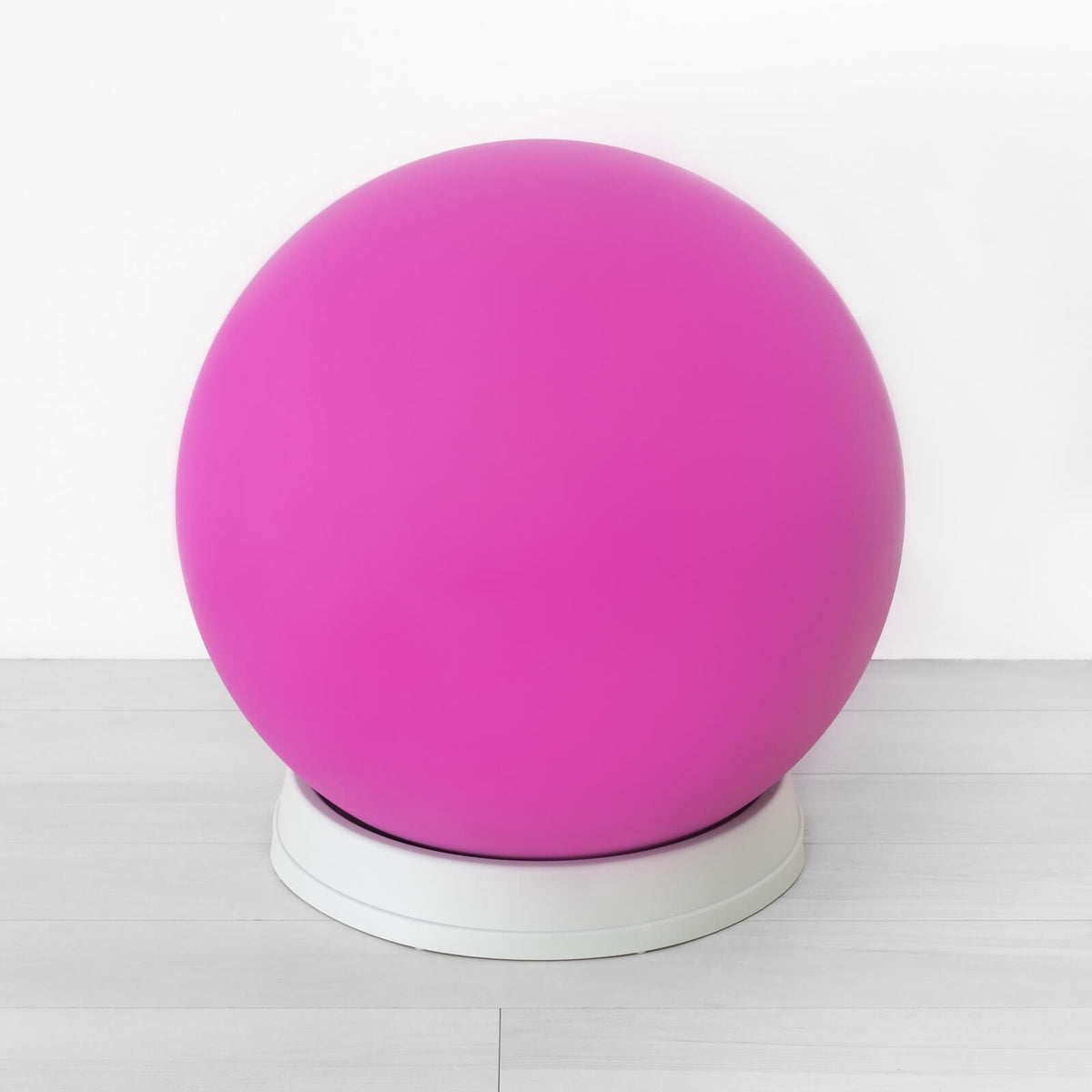 Base for walking globe – PLAY S.r.l.